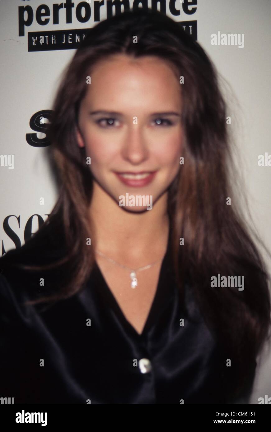 Jennifer love hewitt 1996 hi-res stock photography and images - Alamy