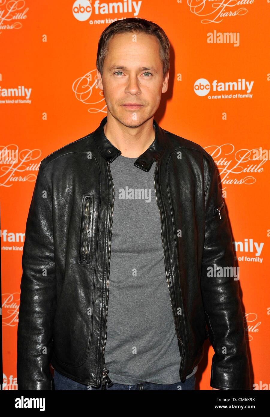 Chad Lowe at arrivals for PRETTY LITTLE LIARS Halloween Episode ...
