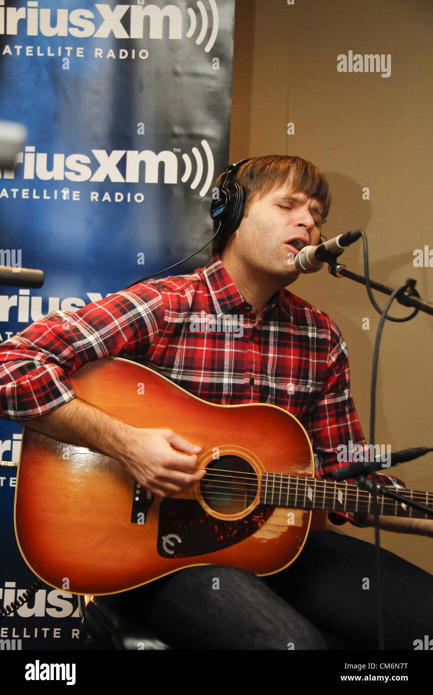 Death cab for cutie image hi-res stock photography and images - Alamy