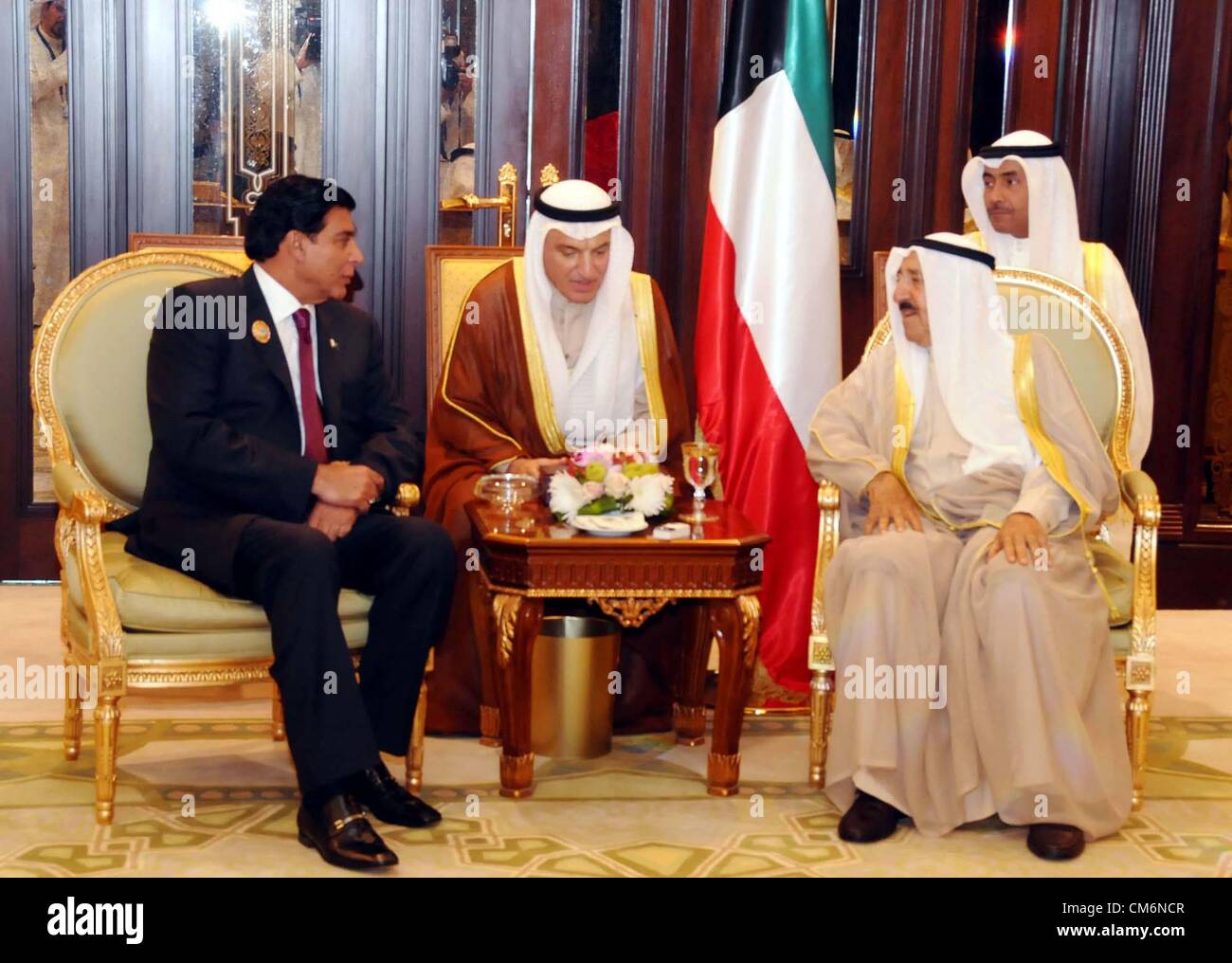 Sheikh sabah al ahmad al jaber al sabah hi-res stock photography and ...