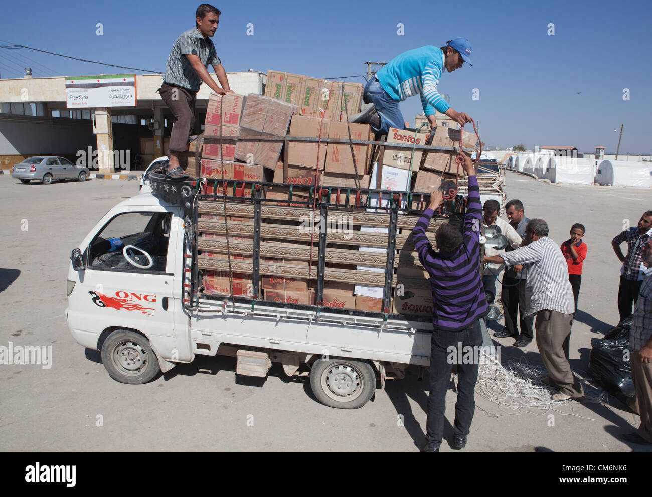 Over load hi-res stock photography and images - Alamy