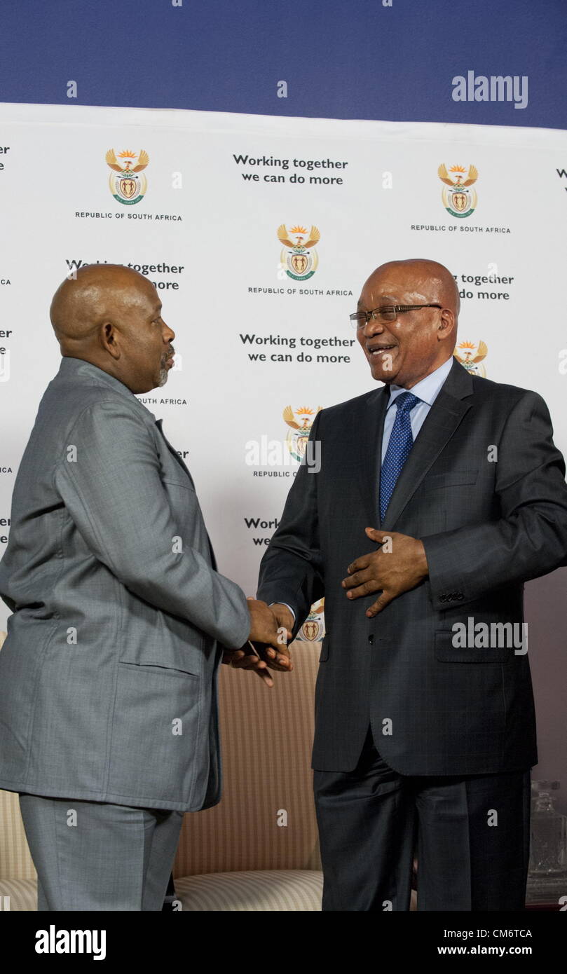 PRETORIA, SOUTH AFRICA: President Jacob Zuma with the President of ...
