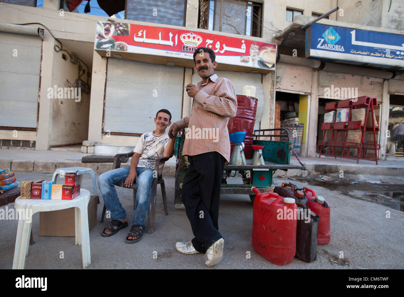 Refugee camp azaz hi-res stock photography and images - Alamy