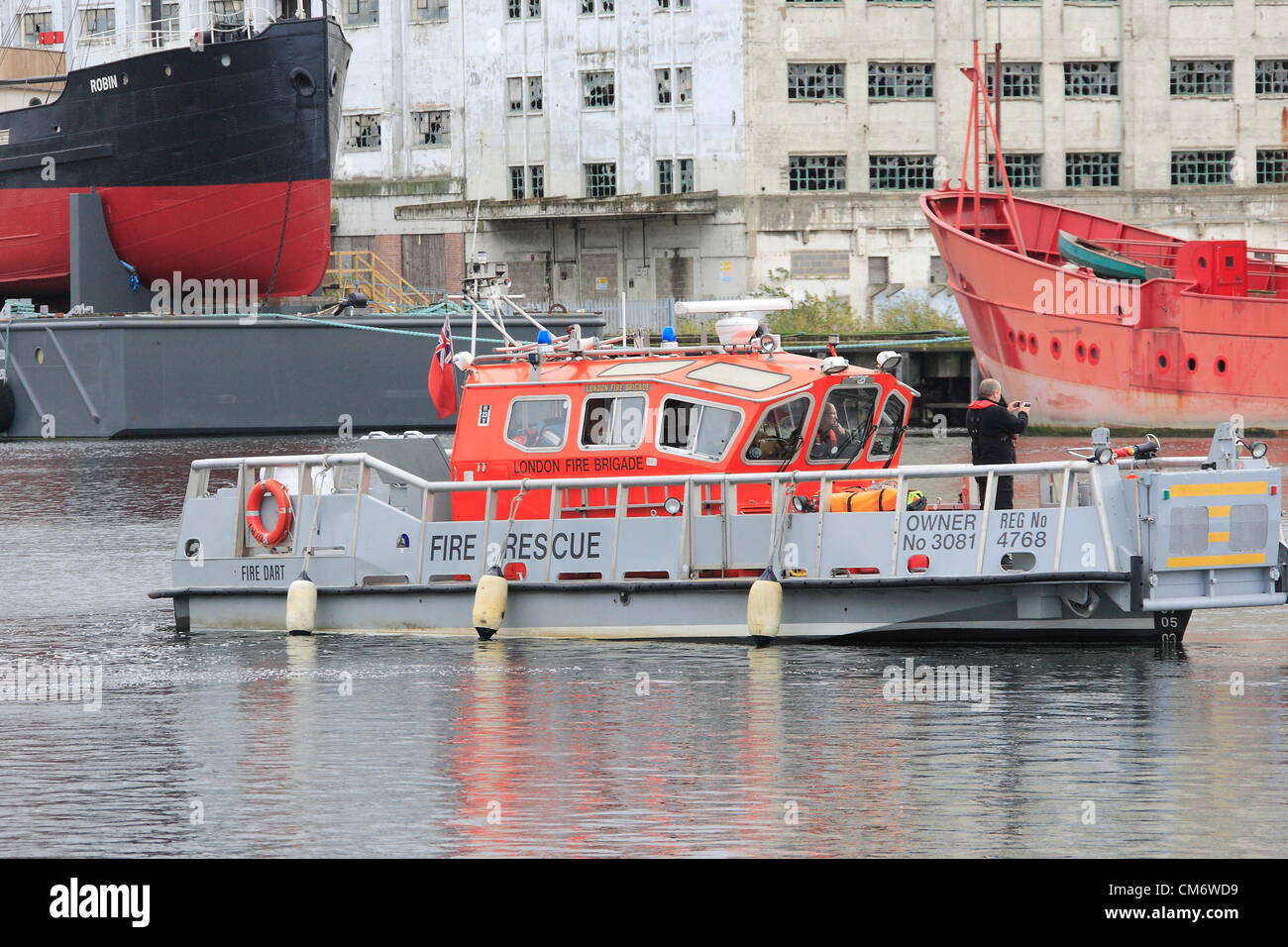 Fire rescue usar rescue equipment hi-res stock photography and images ...