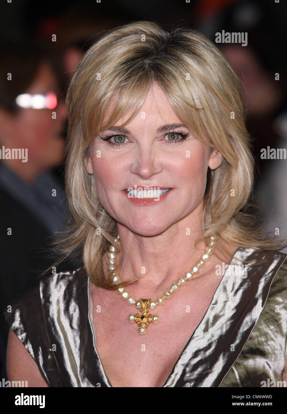 Presenter anthea turner hi-res stock photography and images - Alamy