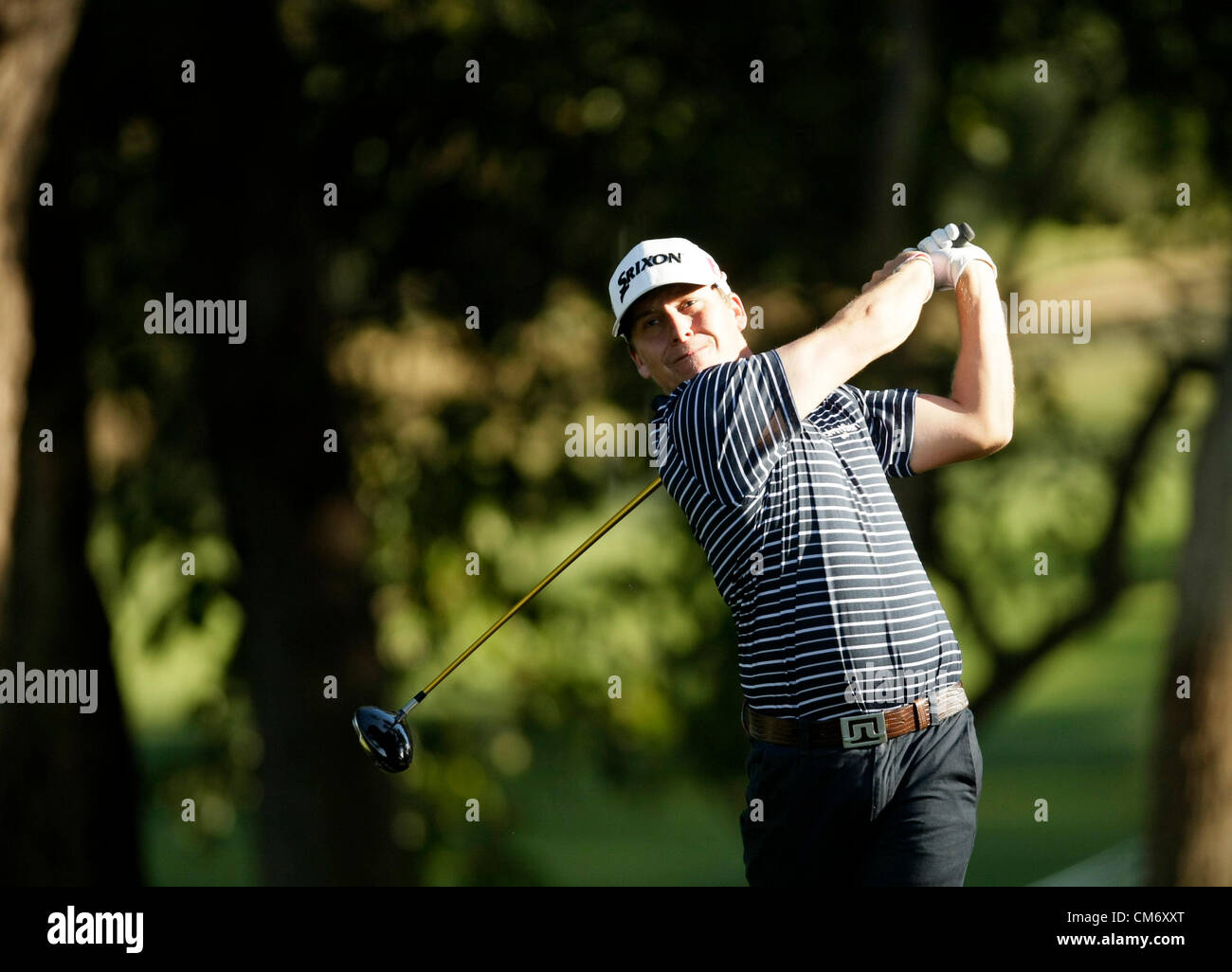 19.10.2012 Perth, Australia. Ben Wharton (AUS) drives from the second ...