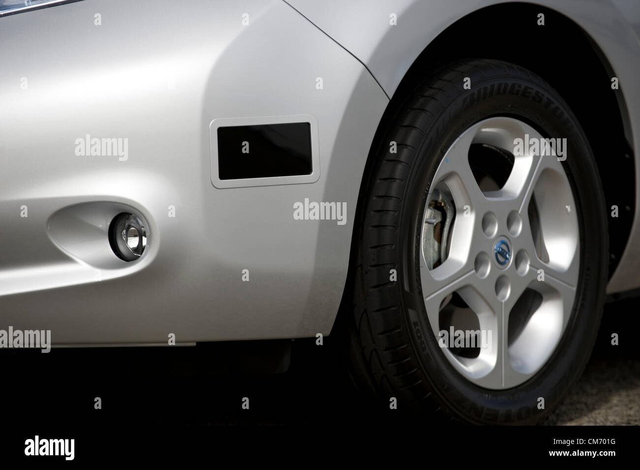 Photo shows sensors and camera fitted to the front and rear of a Leaf ...