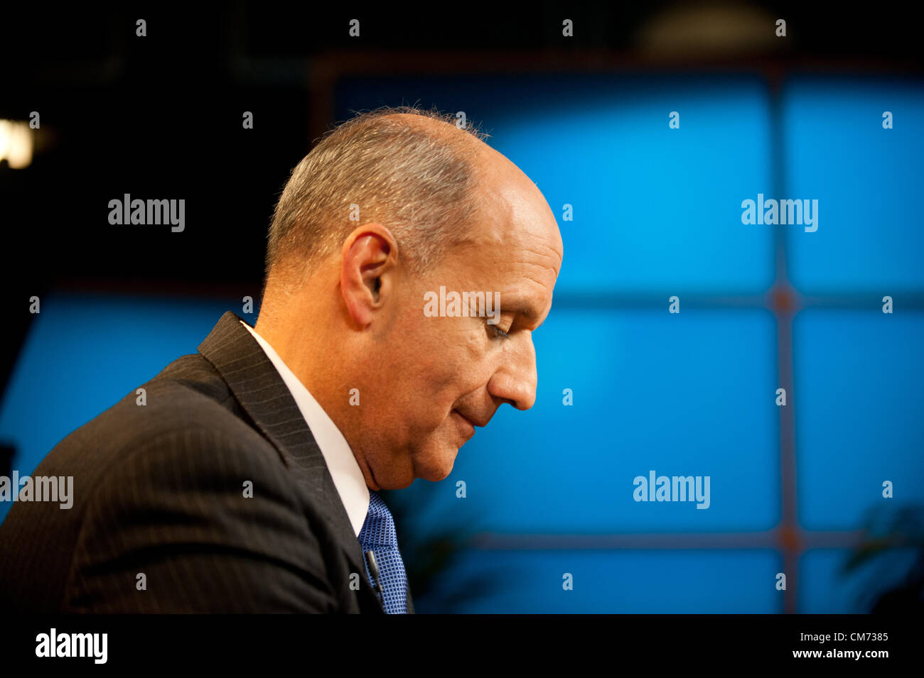 FILE PHOTO: U.S. Senate Candidate Richard Carmona said Friday he was ...