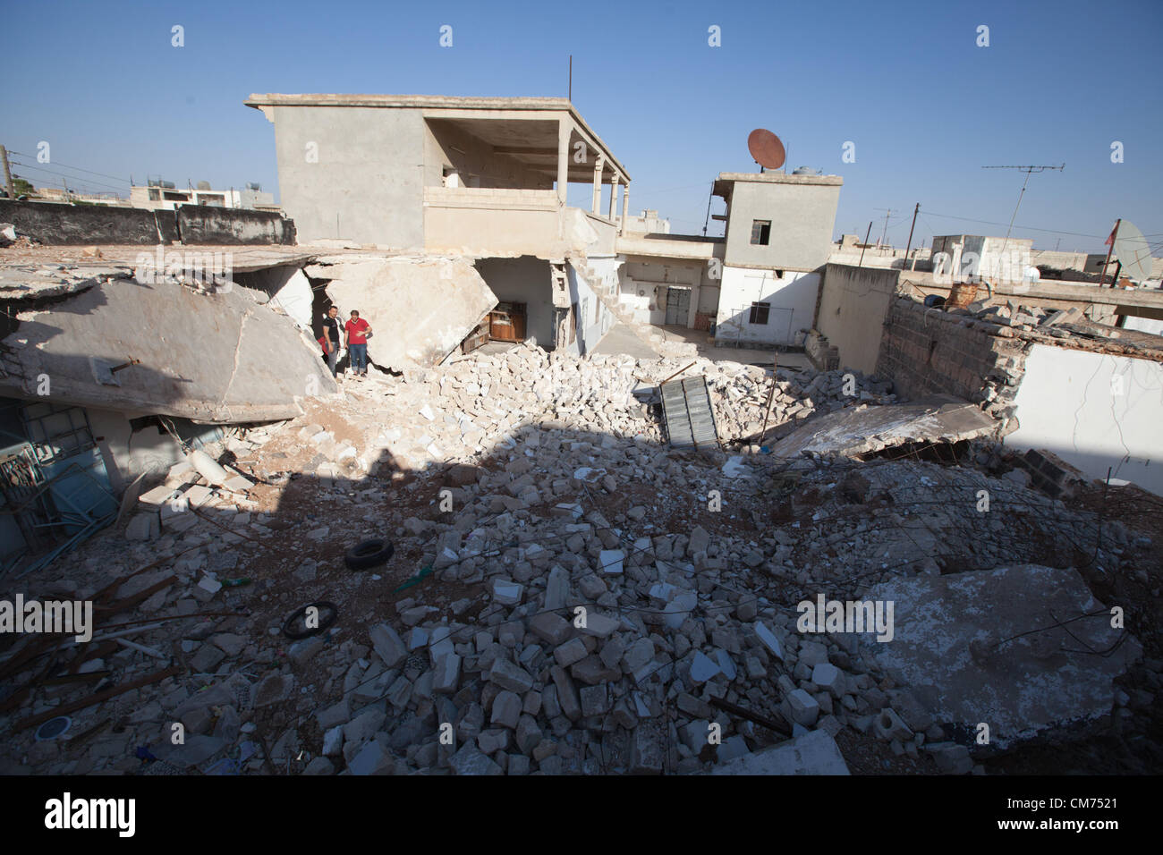 Damaged schools from syrian fighter jet attack in tal rifaat hi-res ...