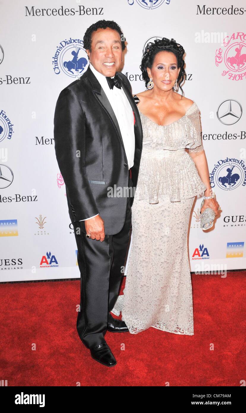 Smokey Robinson, Frances Gladney at arrivals for The 26th Anniversary ...