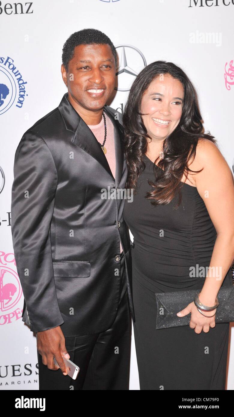 Kenny edmonds nicole pantenburg arrivals hi-res stock photography and ...