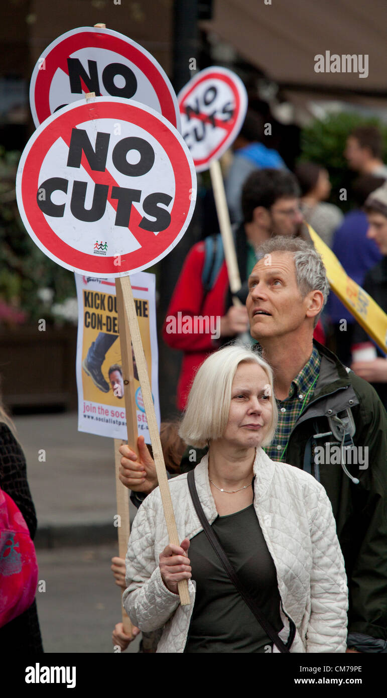 Resistance people hi-res stock photography and images - Alamy