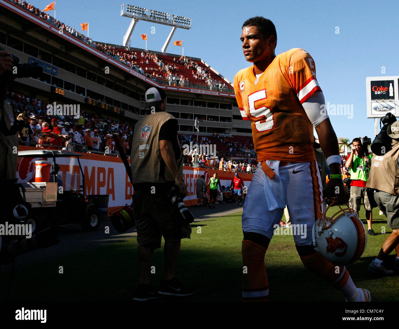 Oct. 21, 2012 - Tampa, Florida, U.S. - Tampa Bay Buccaneers quarterback ...