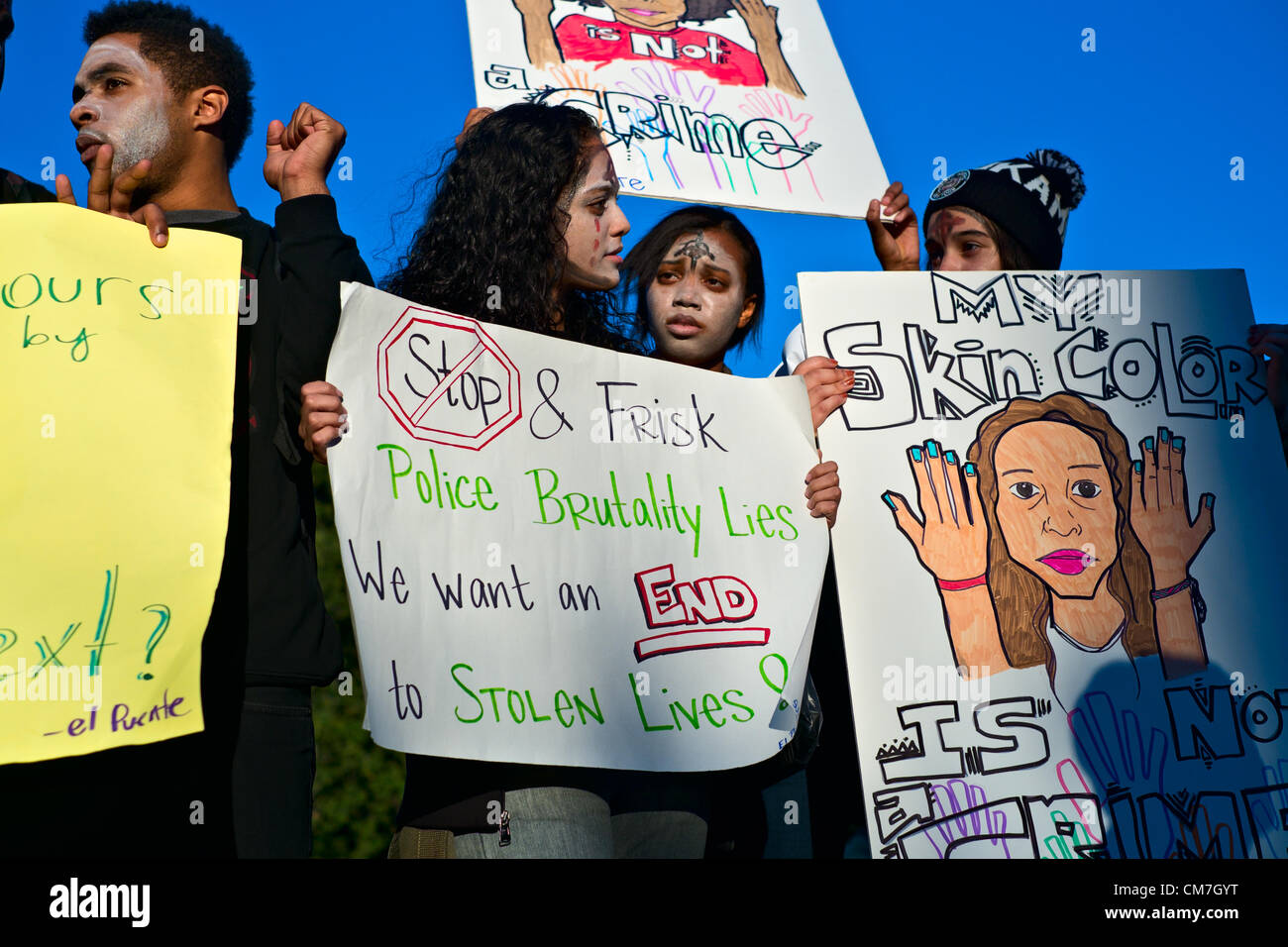 Frisk hi-res stock photography and images - Alamy