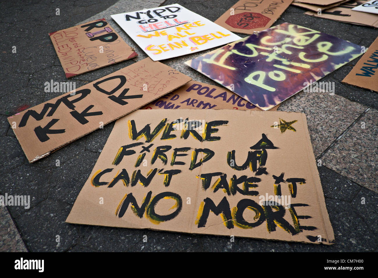 Union protest signs hi-res stock photography and images - Alamy