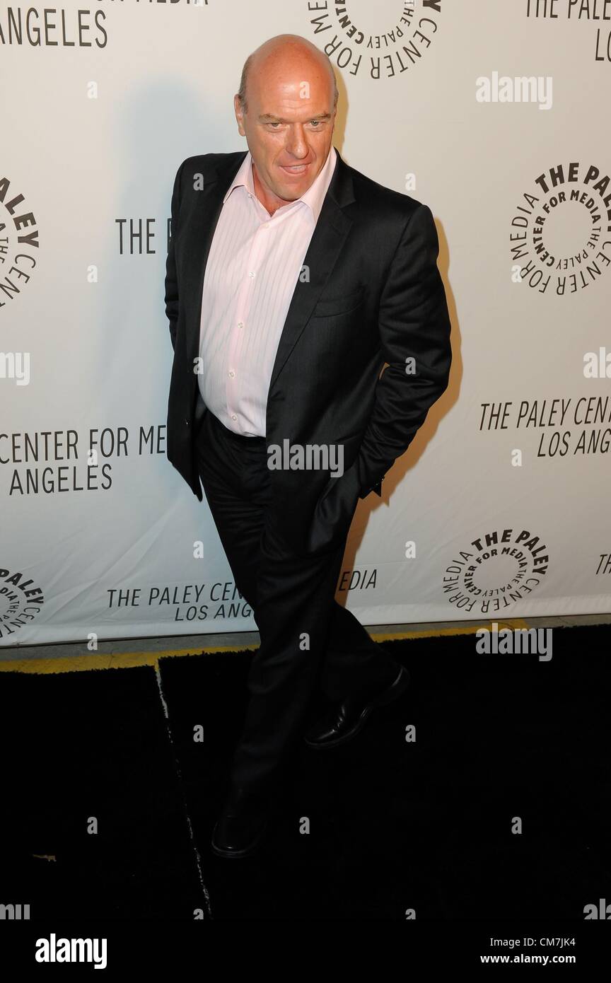 Los Angeles, USA. 22nd October 2012. Dean Norris at arrivals for The ...