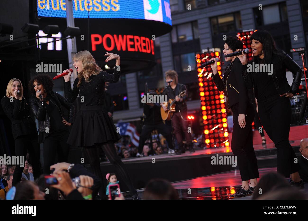 Taylor Swift on stage for Good Morning America (GMA) Concert with ...