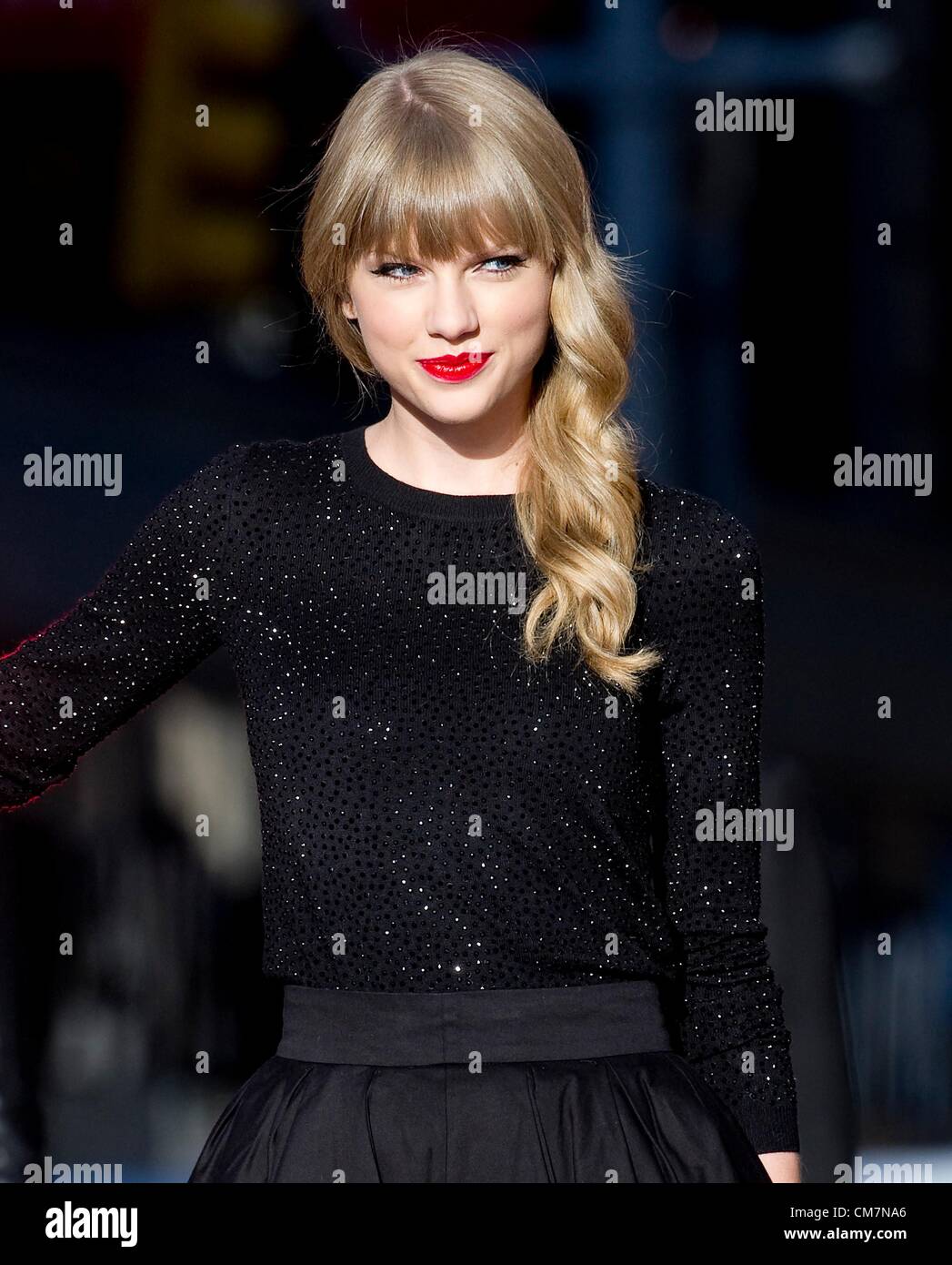 Taylor Swift on stage for Good Morning America (GMA) Concert with ...