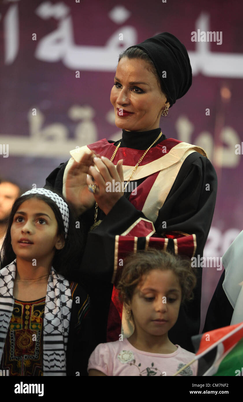 Oct. 23, 2012 - Gaza City, Gaza Strip, Palestinian Territory - Qatar's ...