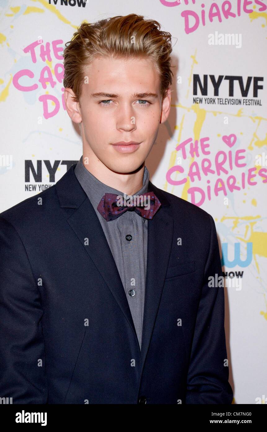 Austin Butler at arrivals for THE CARRIE DIARIES Series Premiere ...