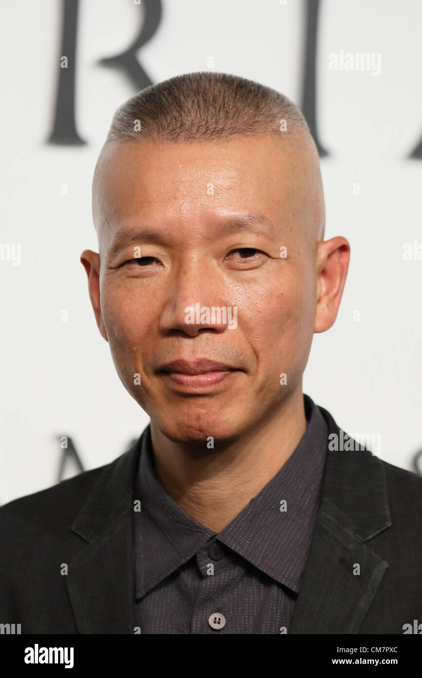 Cai guo qiang hi-res stock photography and images - Alamy