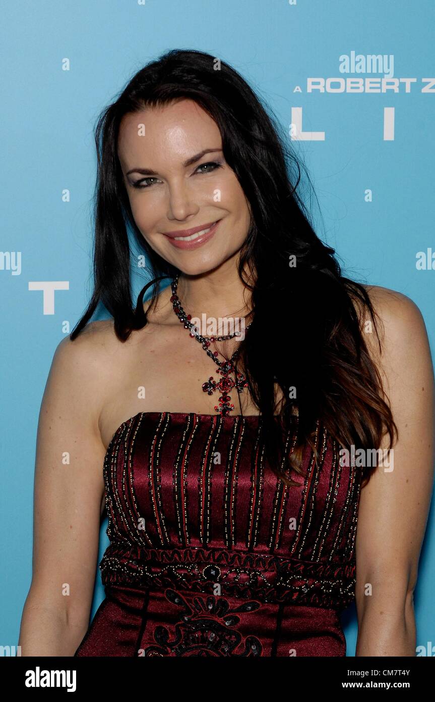 Los Angeles, USA. 23rd October 2012. Jon Mack at arrivals for FLIGHT ...