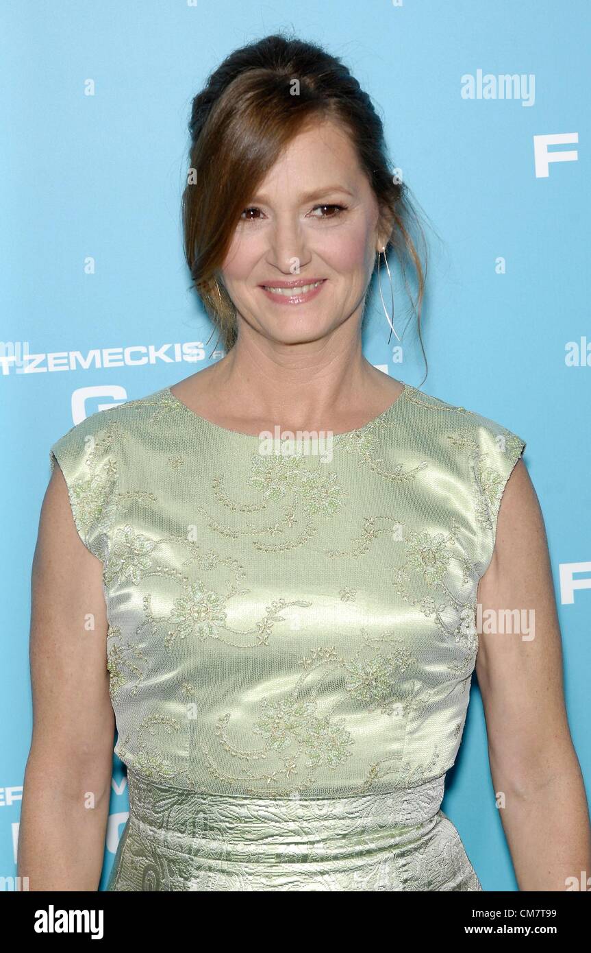 Los Angeles, USA. 23rd October 2012. Melissa Leo at arrivals for FLIGHT Premiere, Arclight ...