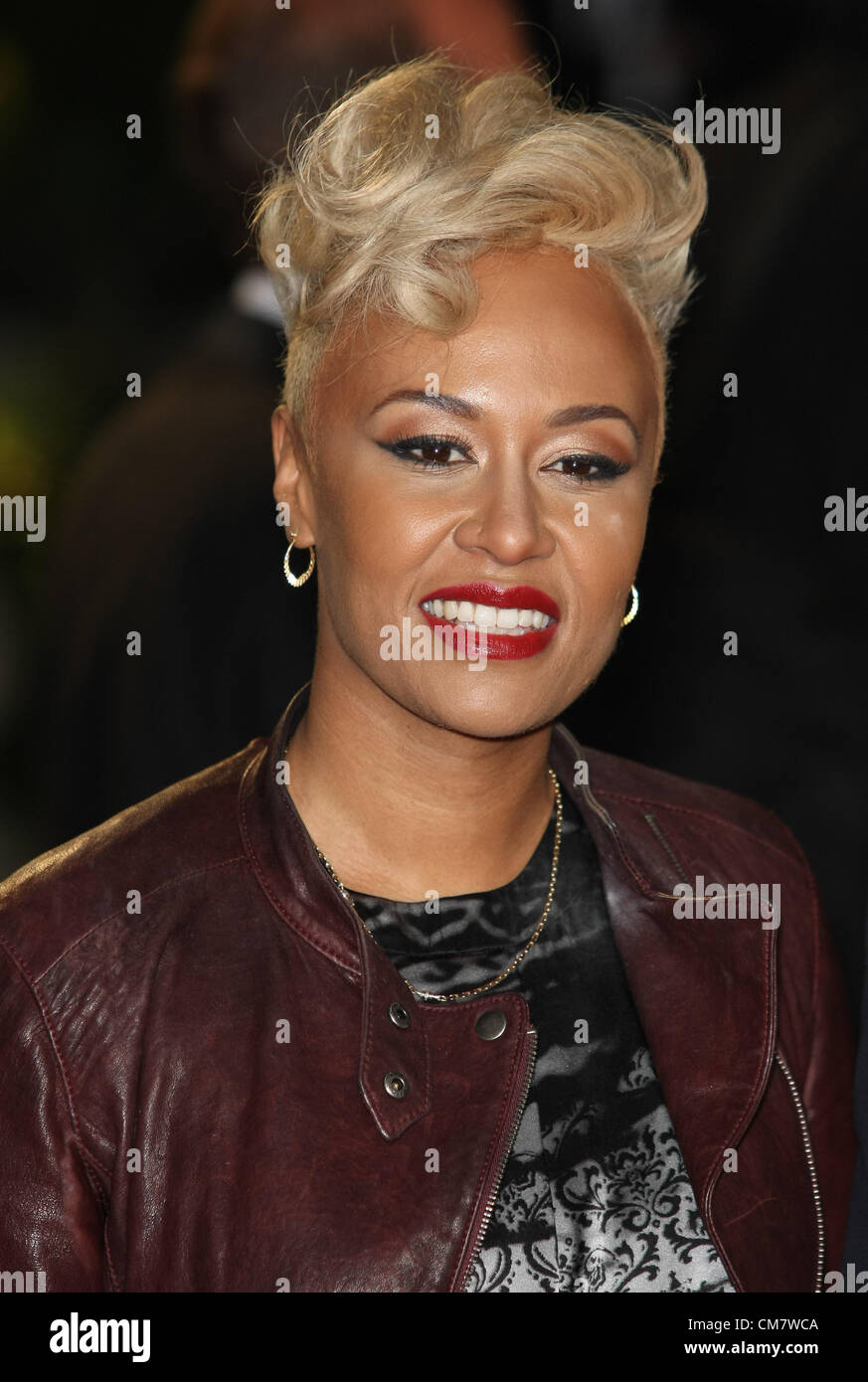 EMELI SANDE SKYFALL.THE ROYAL WORLD PREMIERE LONDON ENGLAND UK 23 ...