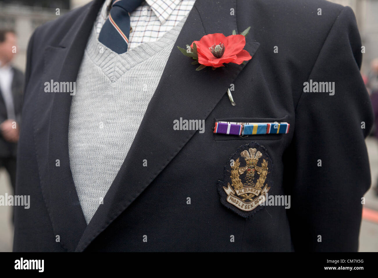 Royal british legion poppy hi-res stock photography and images - Alamy