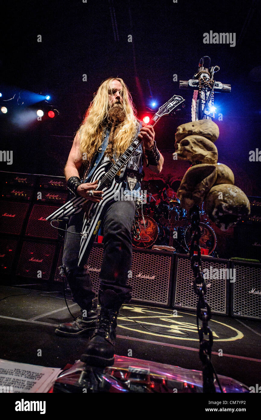 Oct. 24, 2012 - Toronto, Ontario, Canada - Lead singer/guitarist of ...