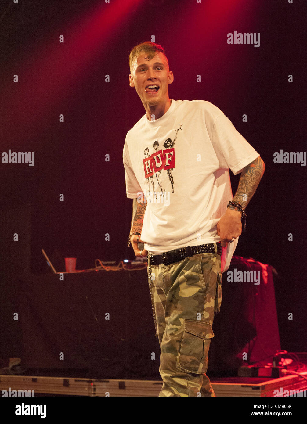 Oct. 24, 2012 - Philadelphia, Pennsylvania, U.S - MGK, (Machine Gun ...