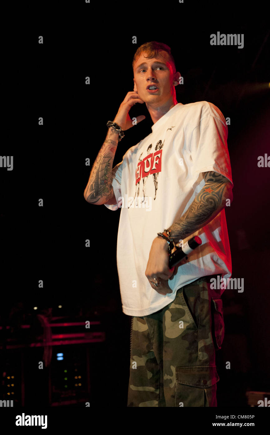 Oct. 24, 2012 - Philadelphia, Pennsylvania, U.S - MGK, (Machine Gun ...