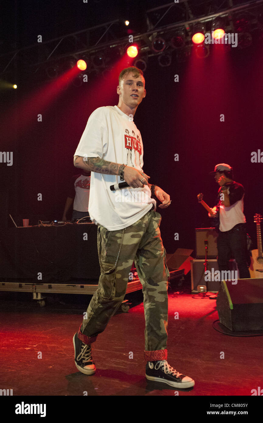 Oct. 24, 2012 - Philadelphia, Pennsylvania, U.S - MGK, (Machine Gun ...