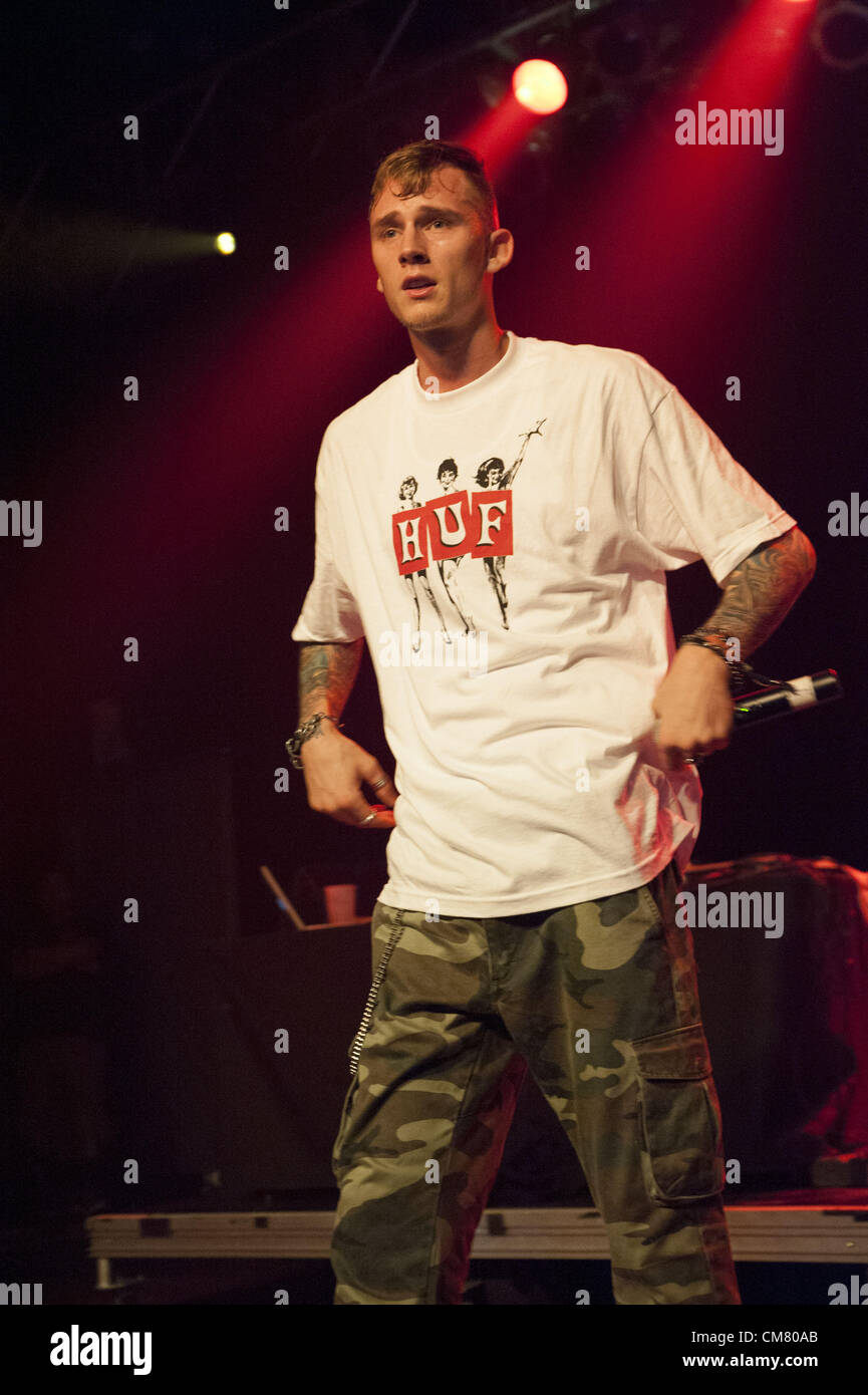 Oct. 24, 2012 - Philadelphia, Pennsylvania, U.S - MGK, (Machine Gun ...