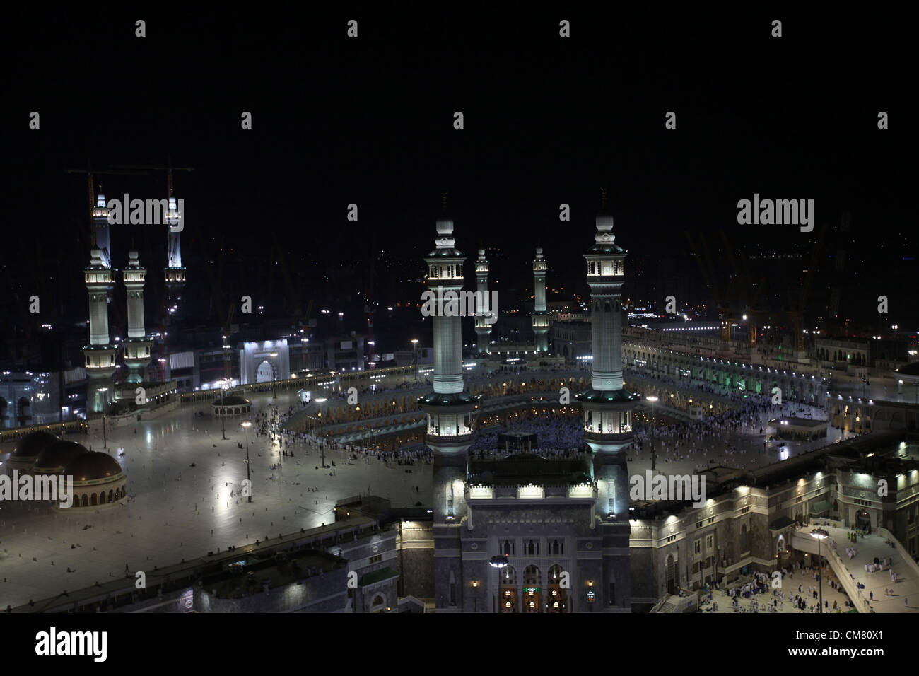 Kaaba mecca prayer grand mosque hi-res stock photography and images - Alamy