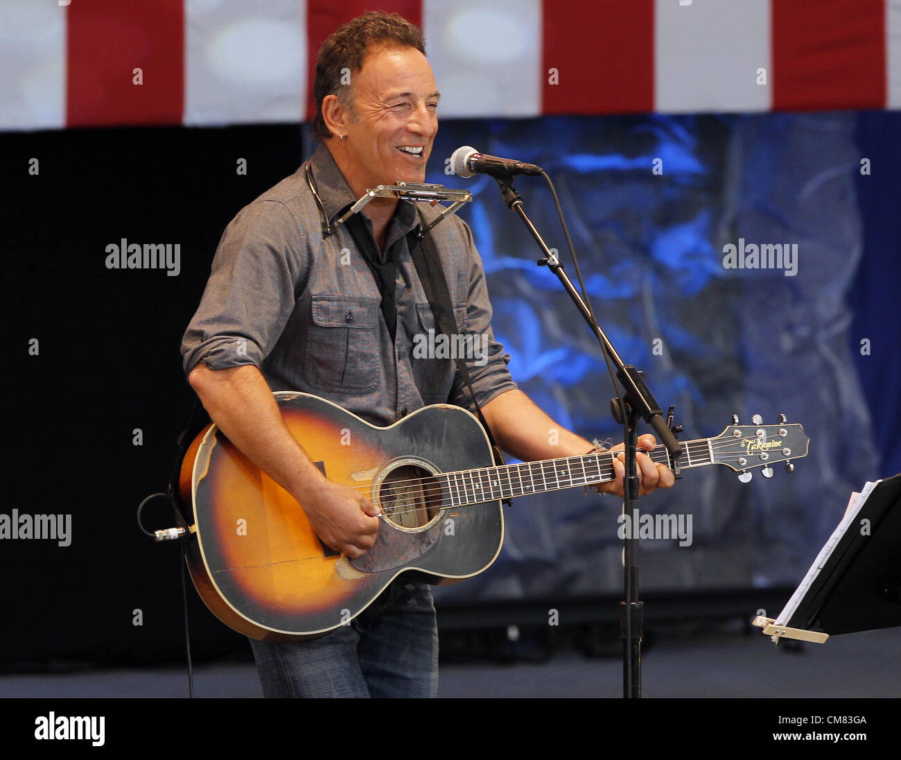 Oct. 23, 2012 - Charlottesville, Va, USA - Rock legend Bruce ...