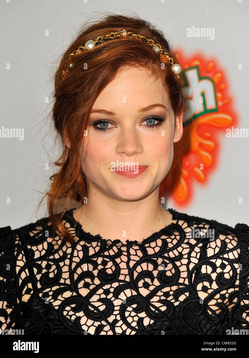 Los Angeles, USA. 25th October 2012. Jane Levy at arrivals for FUN SIZE ...