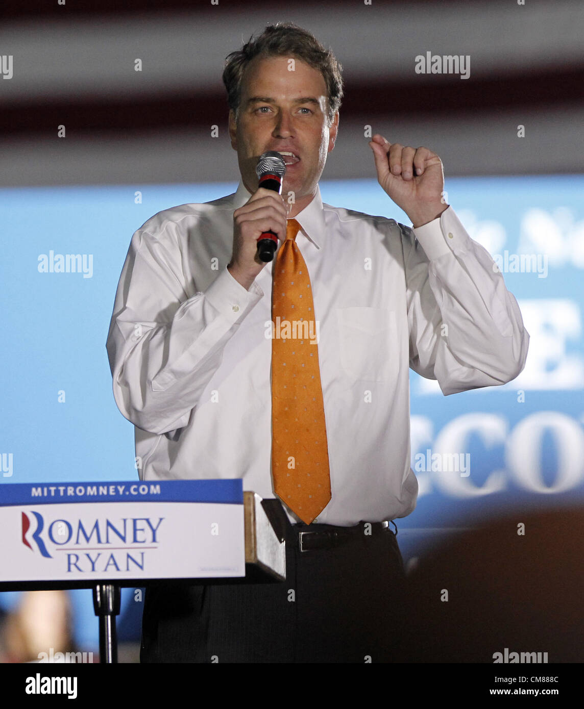 Oct. 25, 2012 - Charlottesville, Va, USA - Congressman Robert Hurt ...