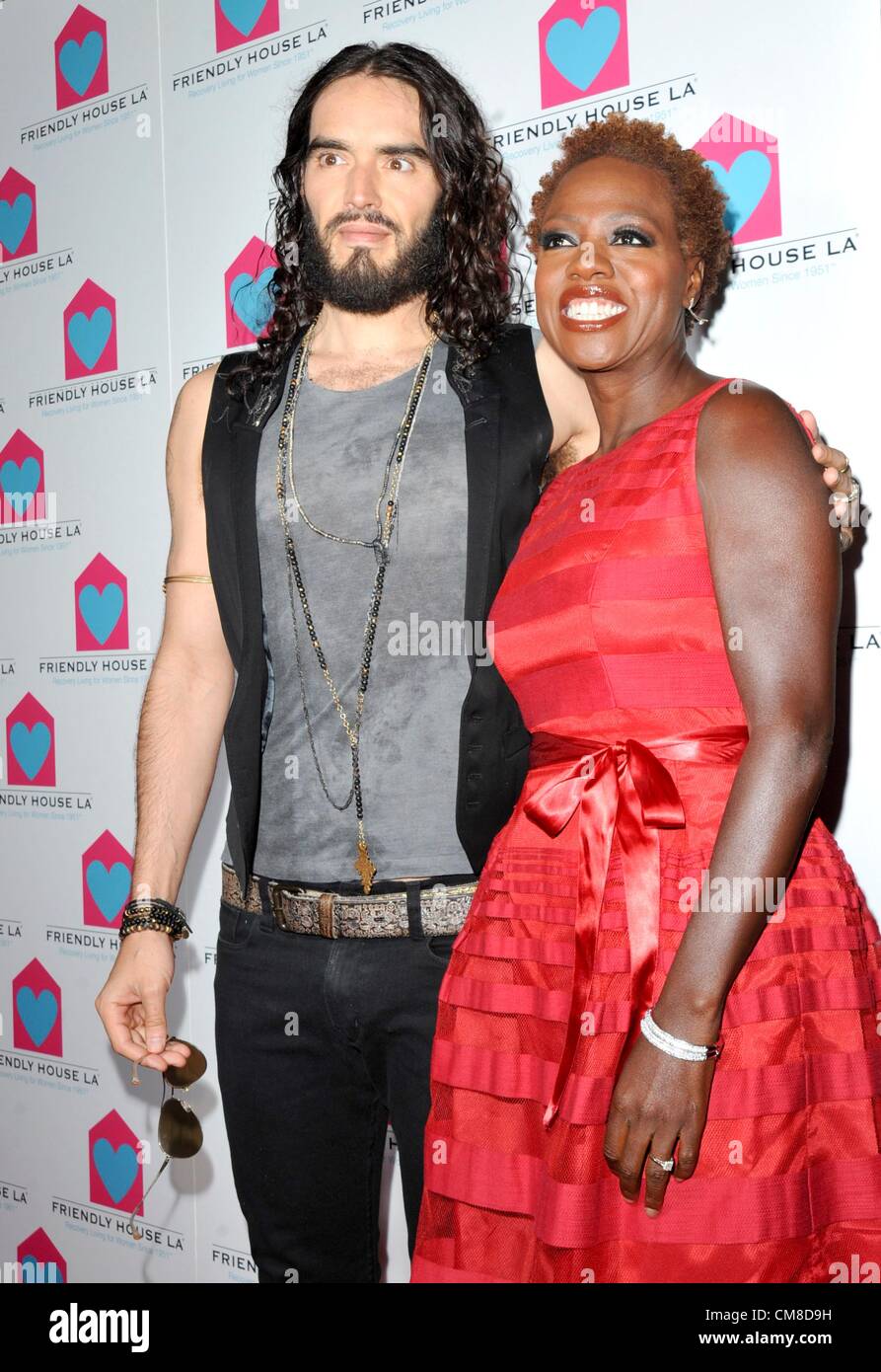 Viola brand hi-res stock photography and images - Alamy