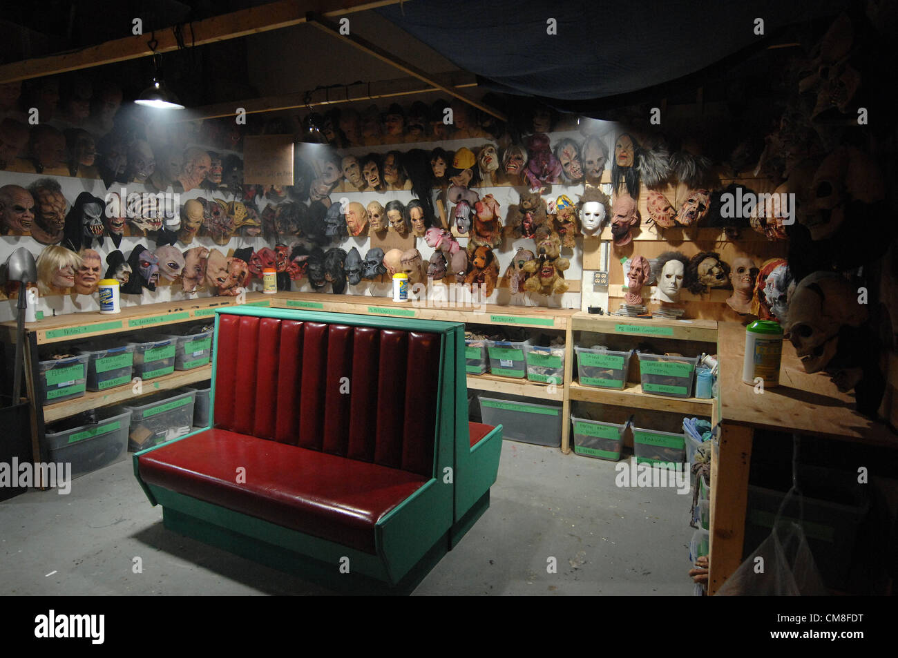 British actors association hi-res stock photography and images - Alamy