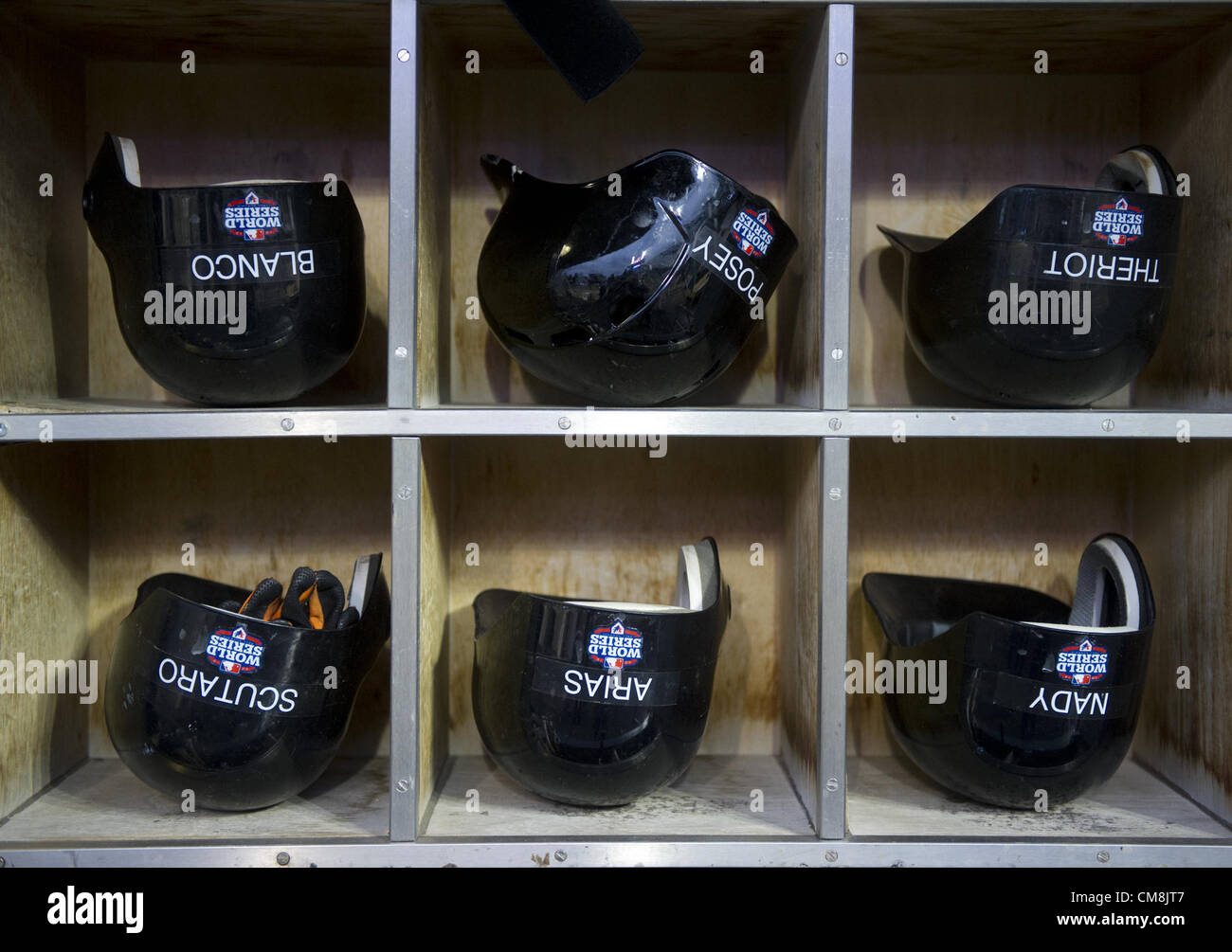 San francisco giants batting helmets hi-res stock photography and ...