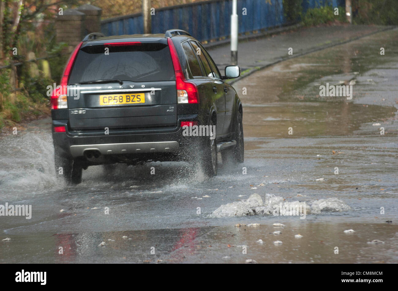 Damaged volvo hi-res stock photography and images - Alamy