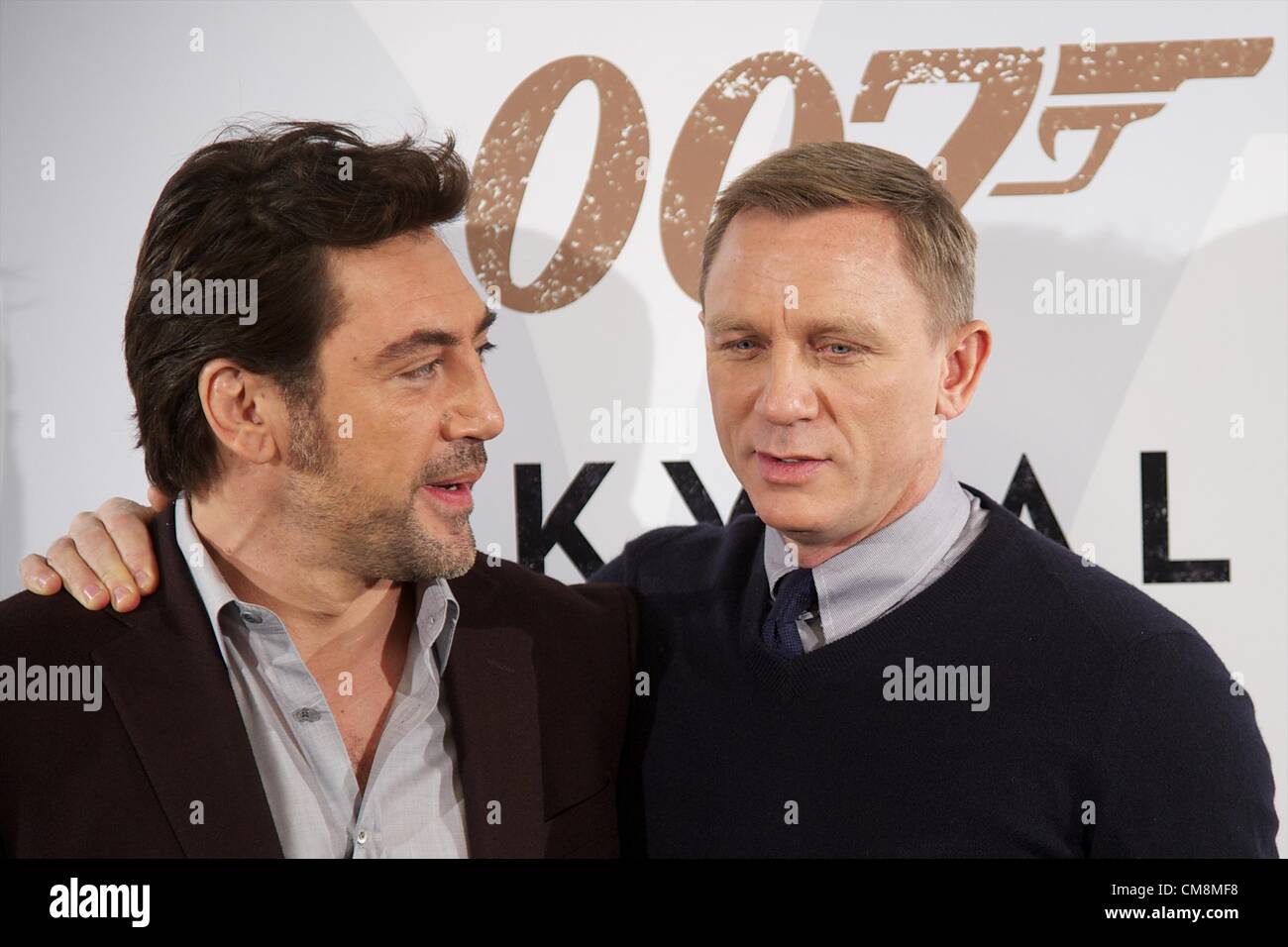 Oct. 29, 2012 - Madrid, Spain - Actor Daniel Craig and Actor Javier ...