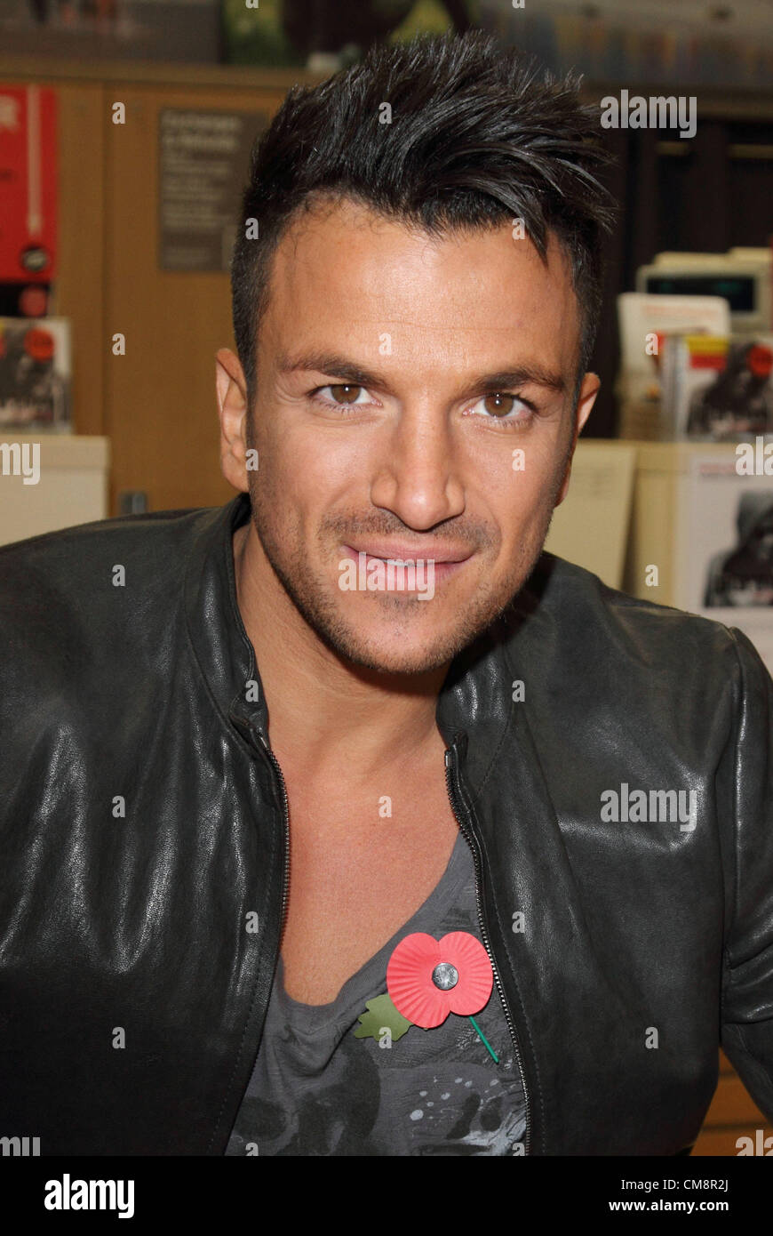 Peter Andre meets fans and signs copies of his new album 'Angels ...