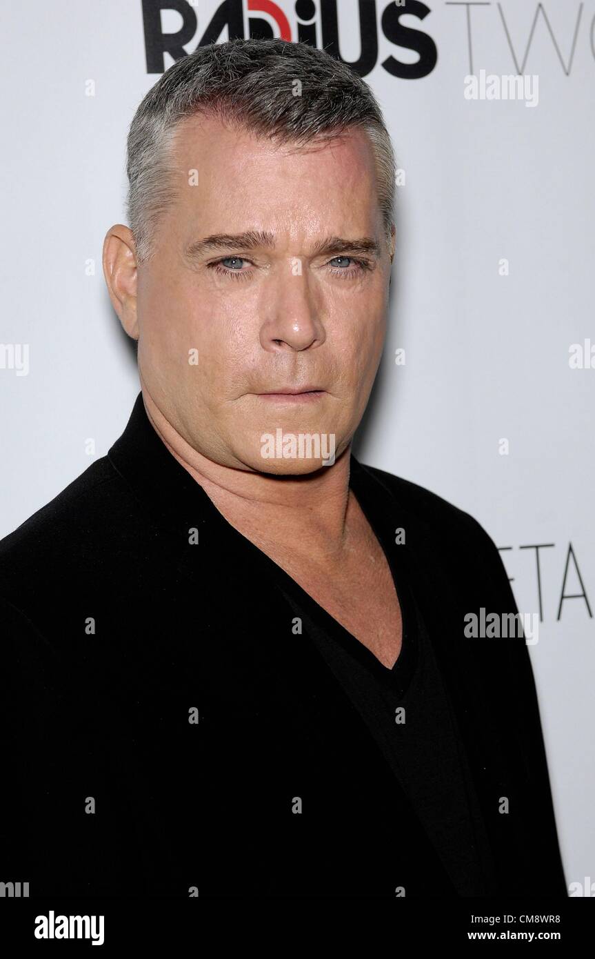 Los Angeles, USA. 29th October 2012. Ray Liotta at arrivals for THE ...