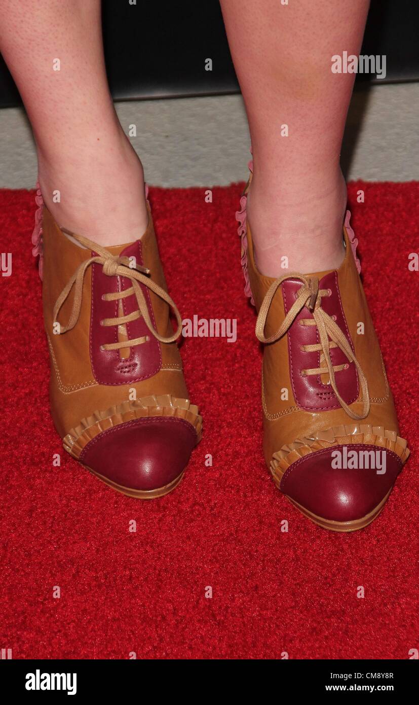 Oct. 30, 2012 - Los Angeles, California, U.S. - Sarah Hackett attends ...