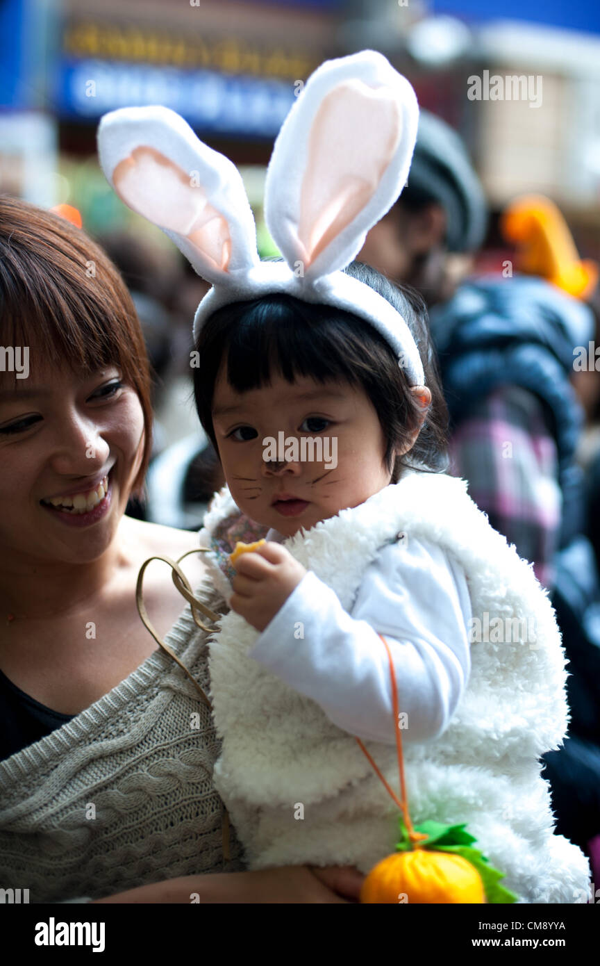 October 31, 2012, Tokyo, Japan - Japanese kids march with their ...