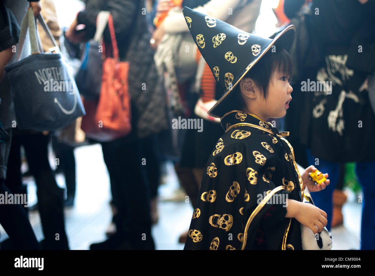 October 31, 2012, Tokyo, Japan - Japanese kids march with their ...