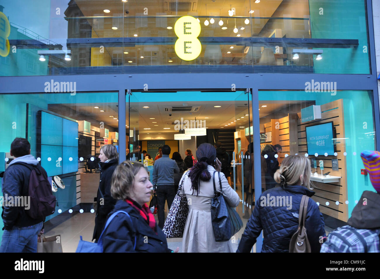 Oxford Street, London, UK. 31st October 2012. One of the new EE stores ...