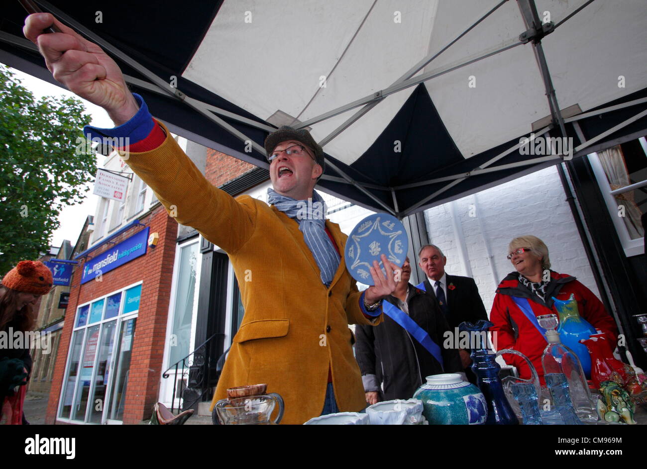 David harper bargain hi-res stock photography and images - Alamy